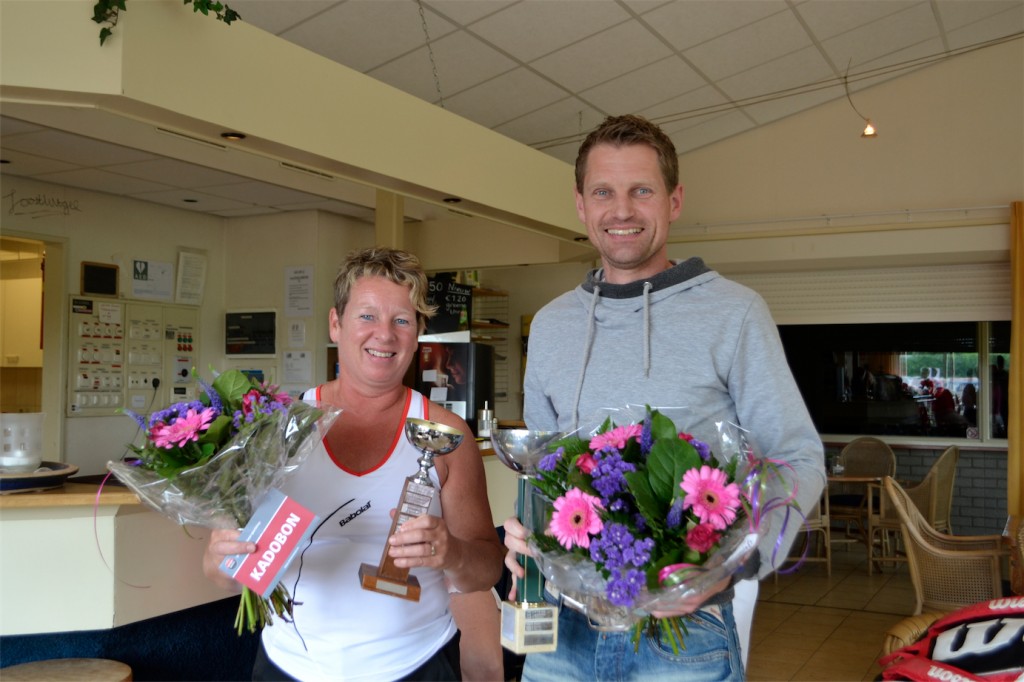 Rienk en Dea de nieuwe clubkampioenen enkelspel – TC de Beampipers
